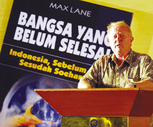 About Max – MAX LANE ONLINE